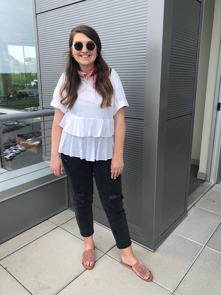 WVU Fashion: Ripped Jeans, Ruffle Top, Bandana - College Fashion