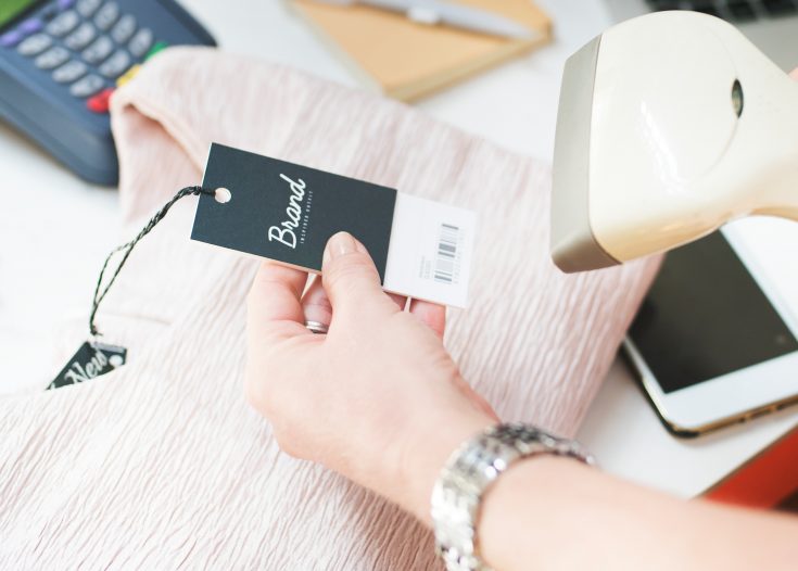 How to Shop Like a Pro: My System for Buying Clothes - College Fashion