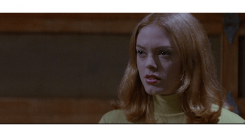 4 '90s-Fabulous Outfits Inspired by the Movie Scream - College Fashion