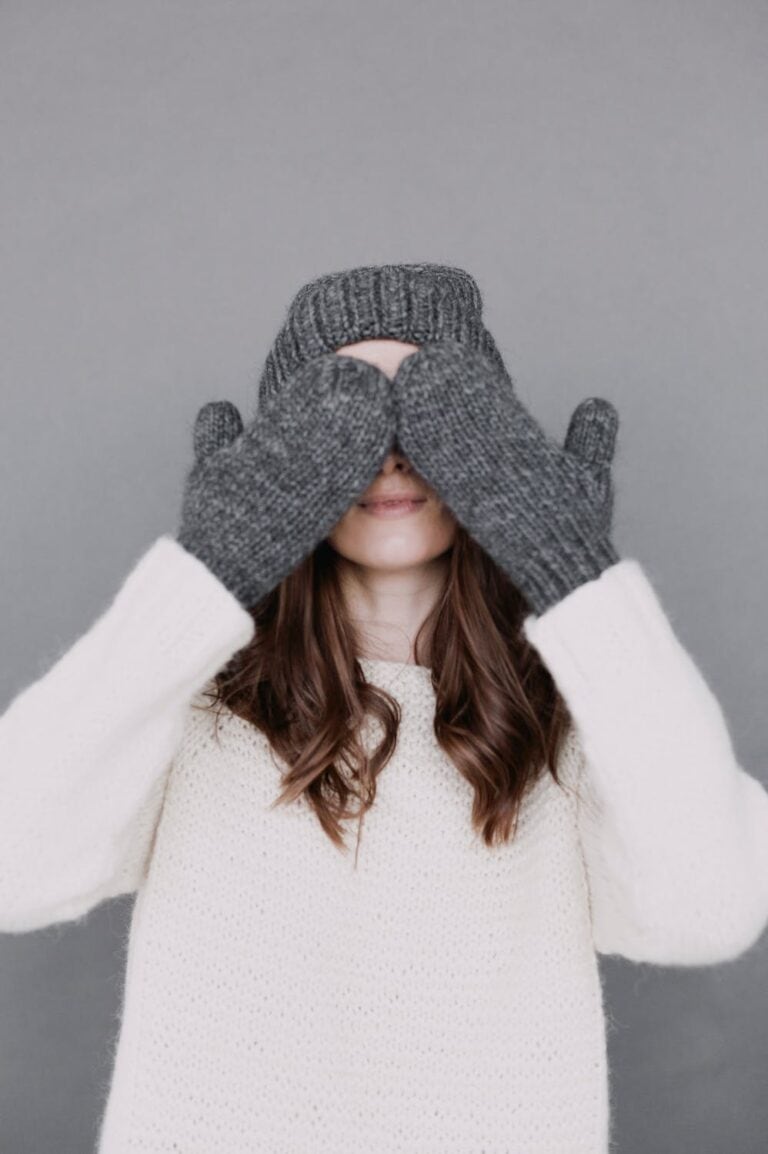 The Only 5 Winter Accessories You Actually Need - College Fashion