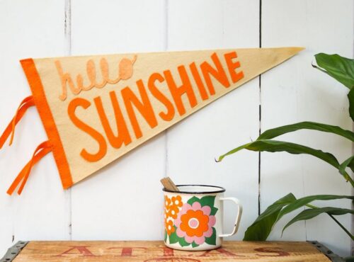 11 Word Art Decor Ideas to Dress Up Your Dorm - College Fashion