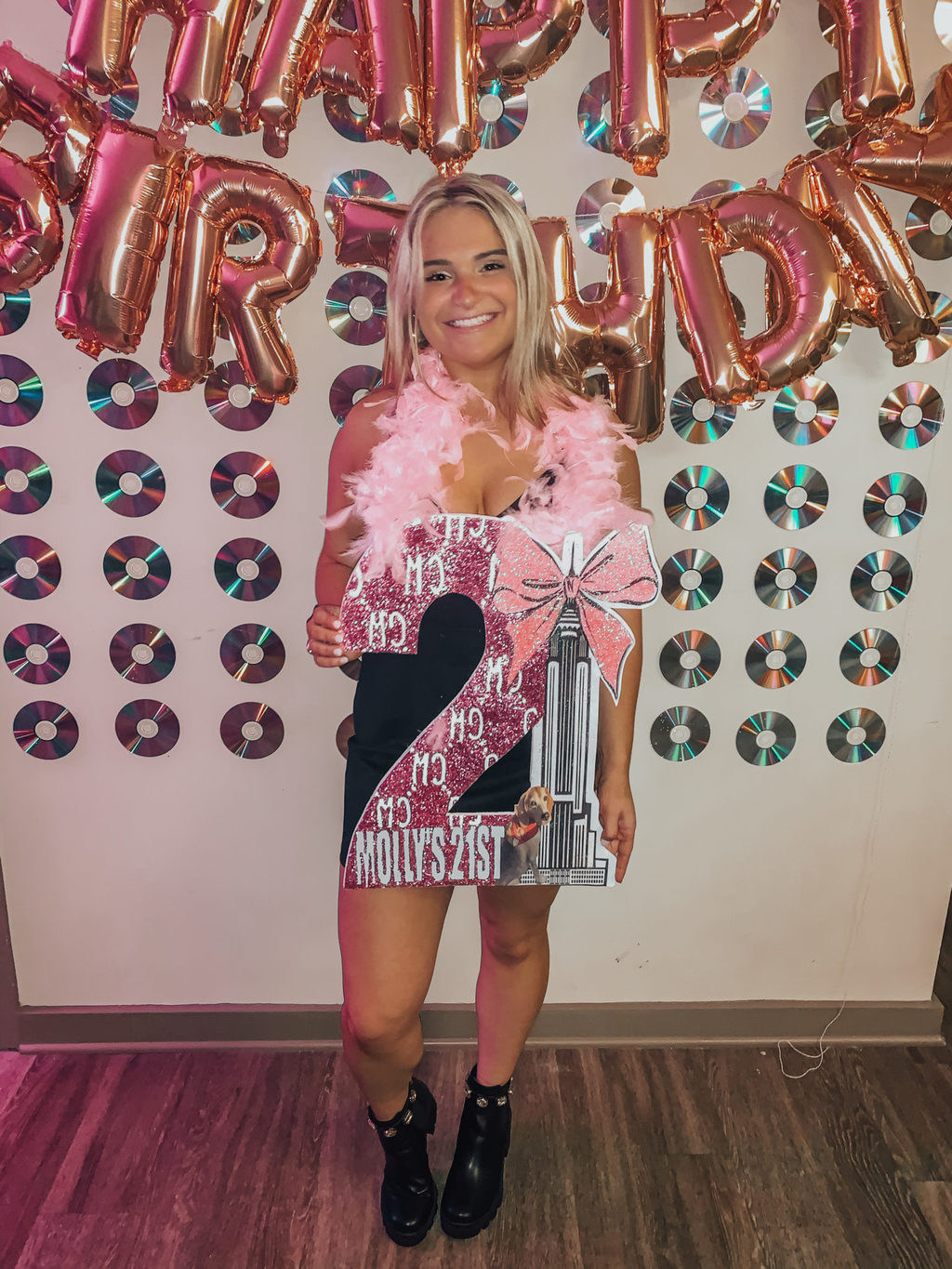 Throwing the Best 21st Birthday Party: Ideas & Tips - College Fashion
