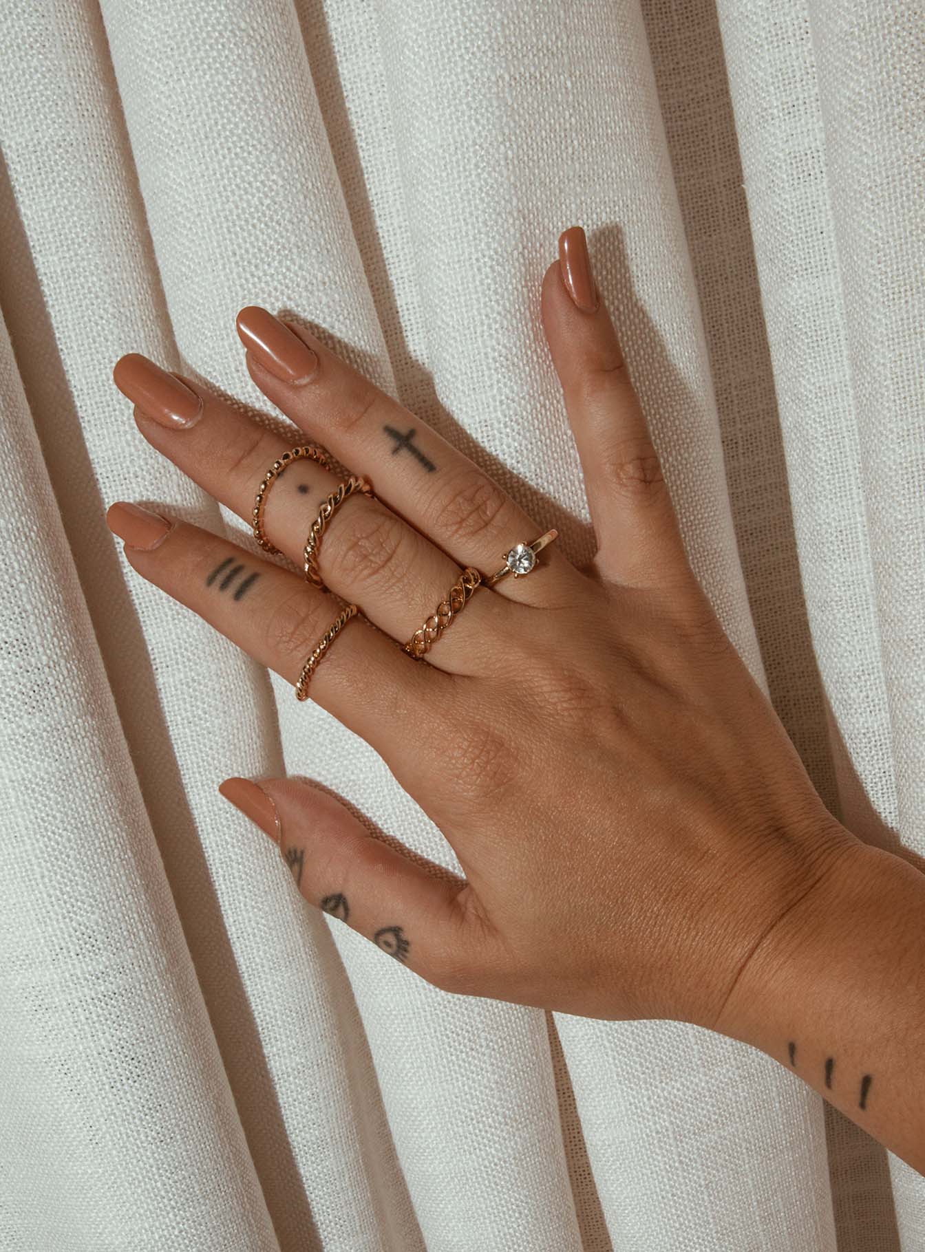 15 Trendy Jewelry Pieces You Need for Summer 2021 - College Fashion