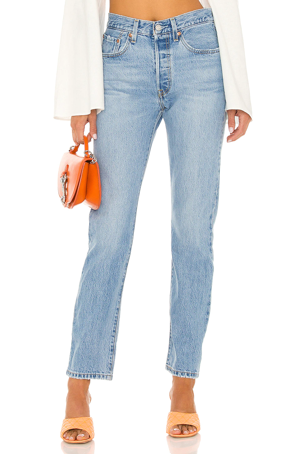 Classic Outfits: Timeless Fashion Choices (+45 Outfit Ideas )