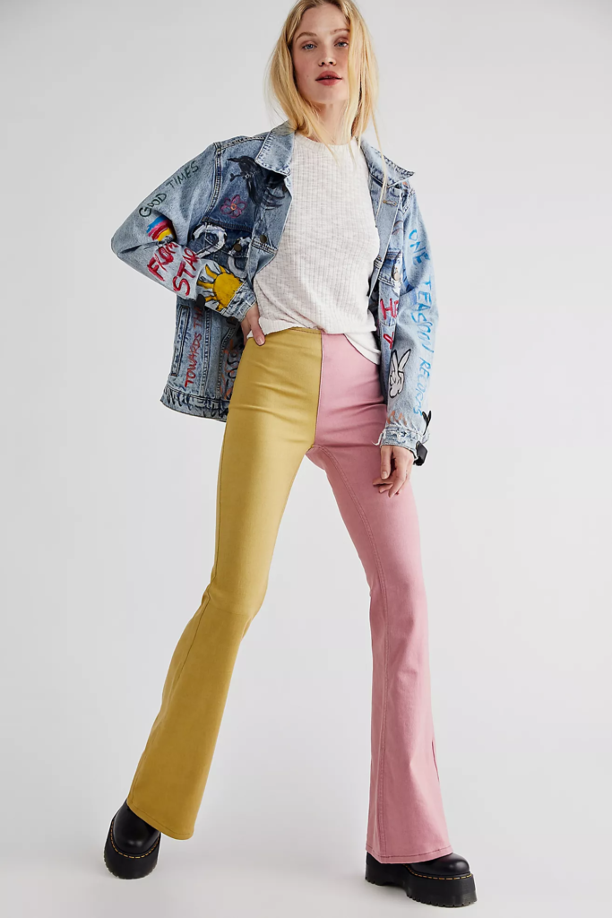 The Best Flare Jeans Outfit Ideas You'll Obsess Over