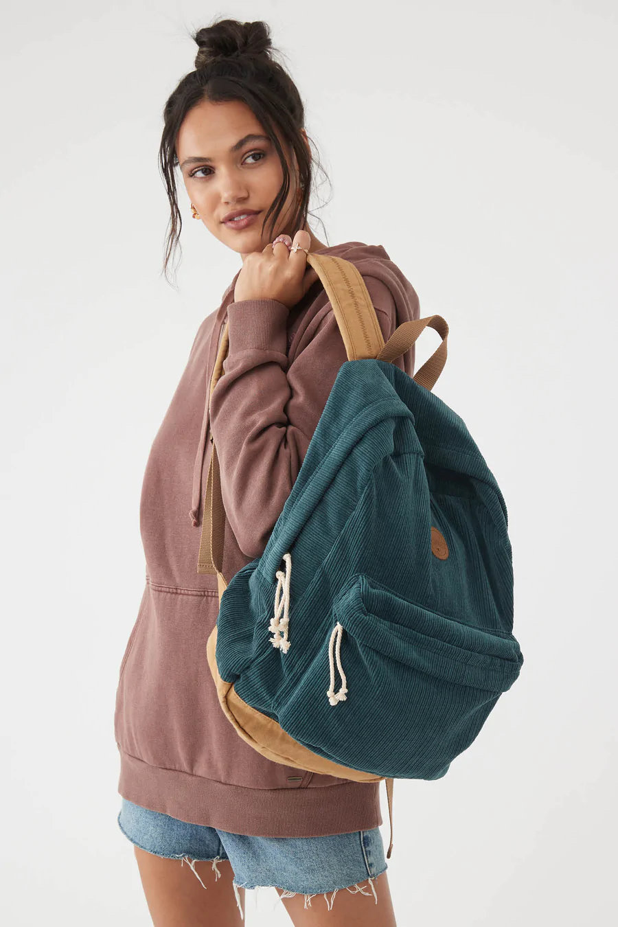 The 30 Best Backpacks for College Students in 2023 - College Fashion