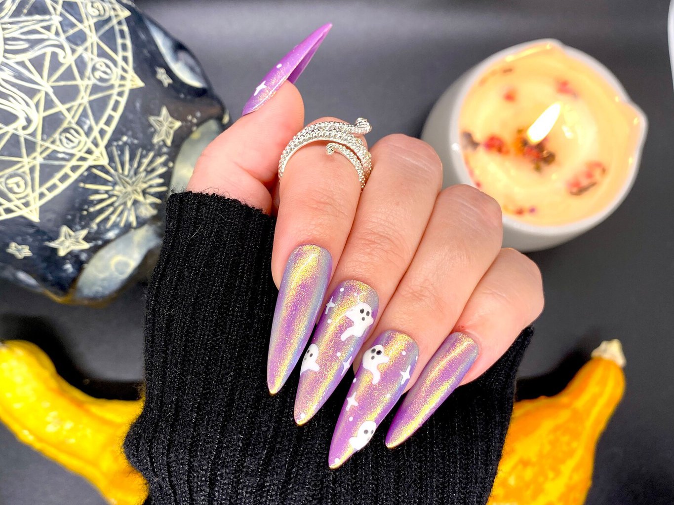20 Cute & Fun Halloween Nail Designs to Die For - College Fashion