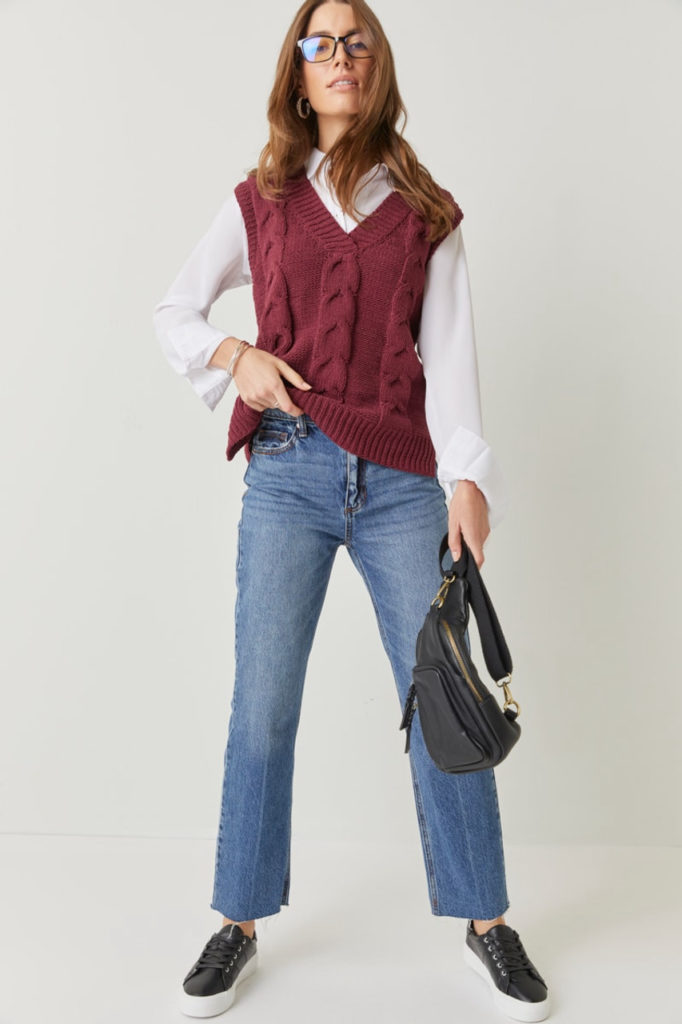 15 Stylish & Classroom-Ready Teacher Outfit Ideas