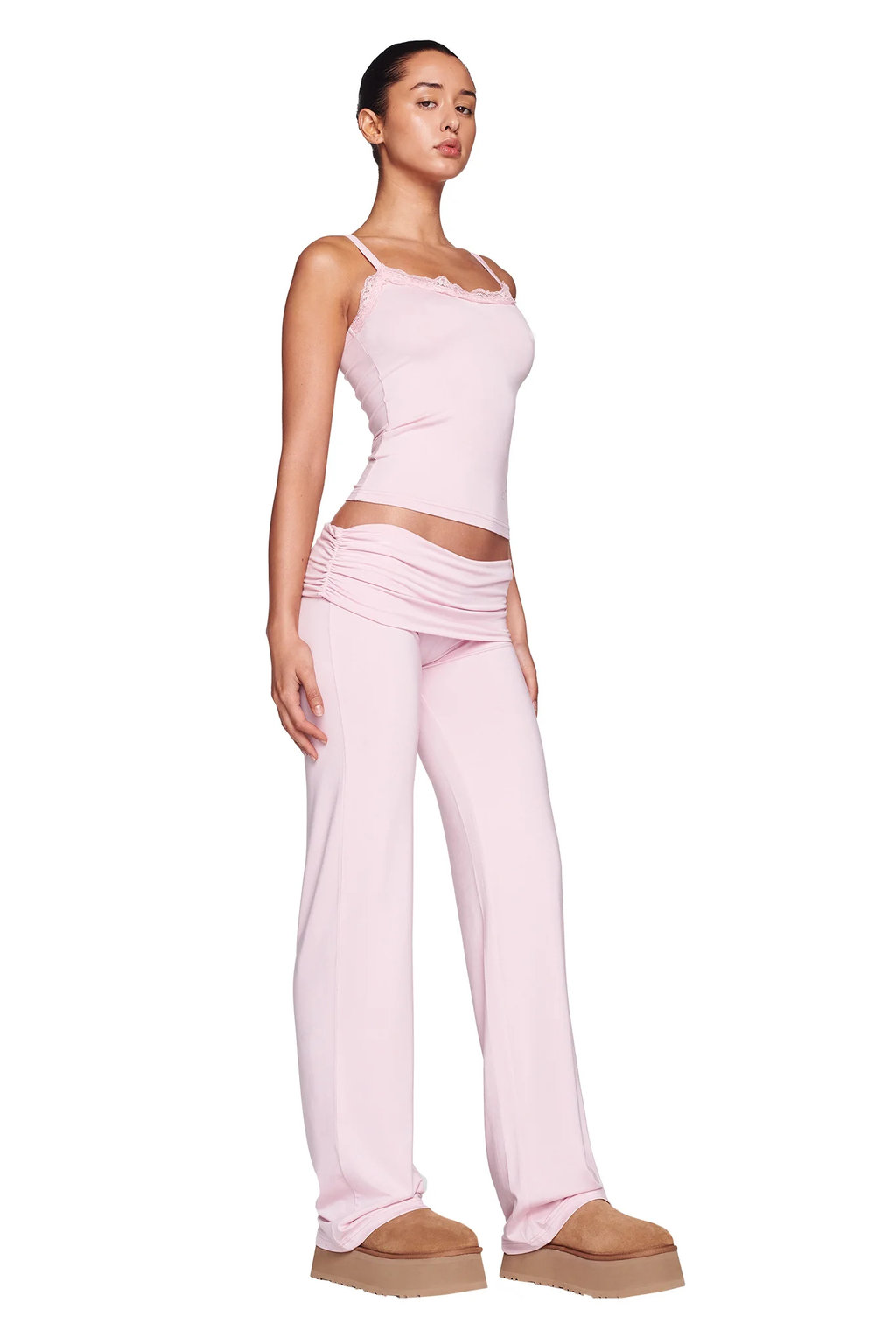 Teen Fashion Trends for 2024: The Top 10 Trends to Know Now