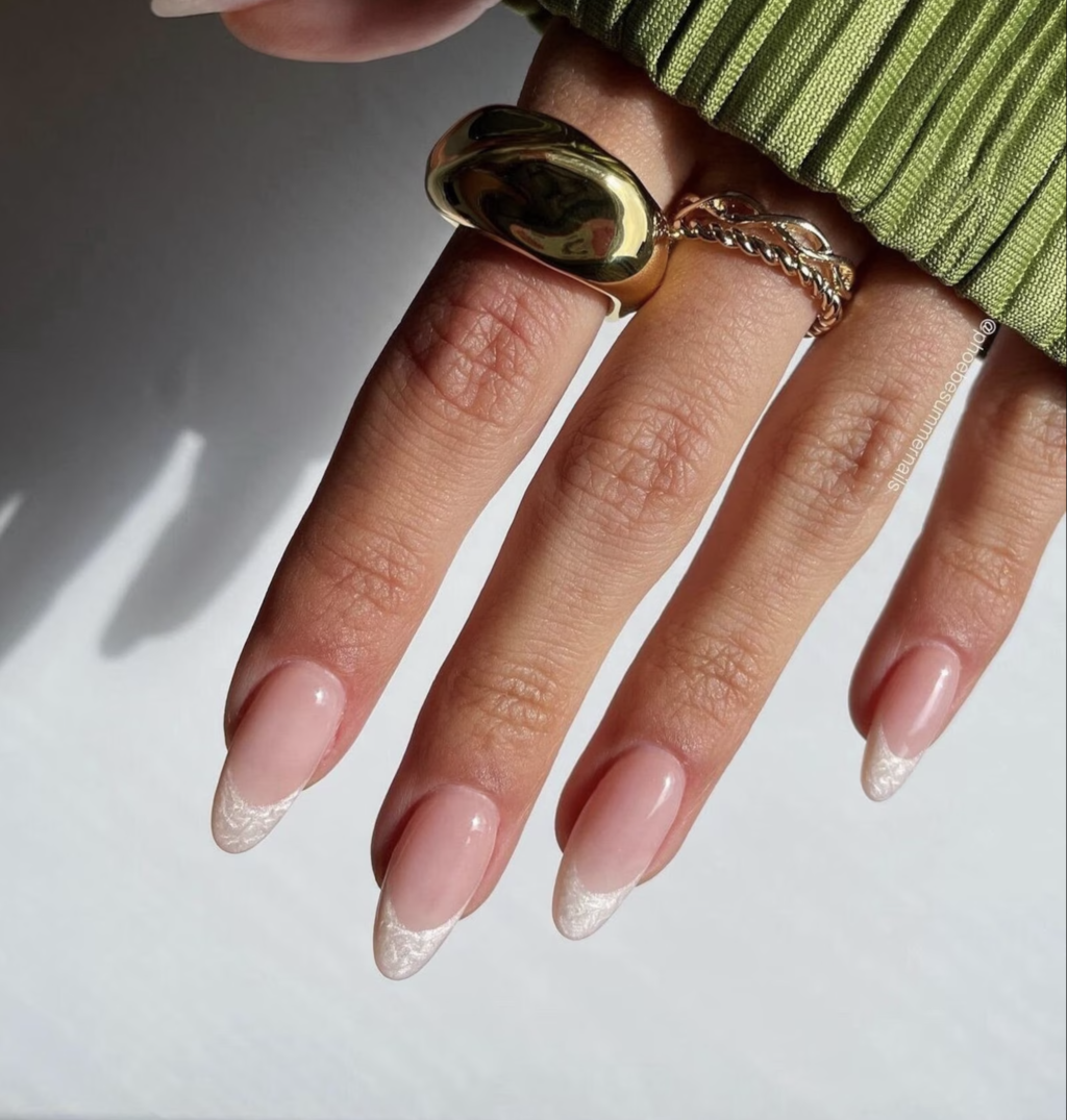 17 Stunning Vanilla Girl Aesthetic Nail Ideas - College Fashion