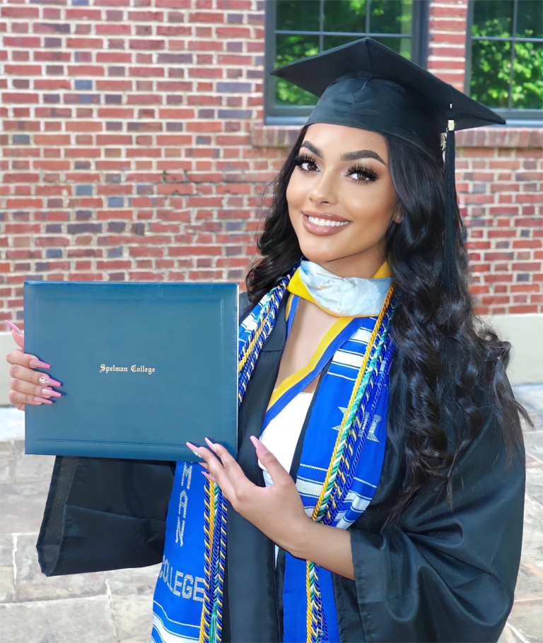 17 Graduation Hairstyles for Black Hair - College Fashion