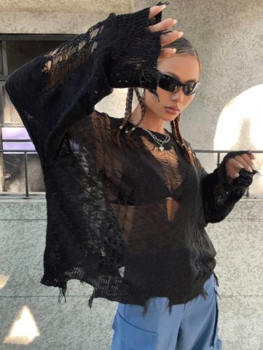 How to Get the Acubi Aesthetic (with Styling Tips) - College Fashion