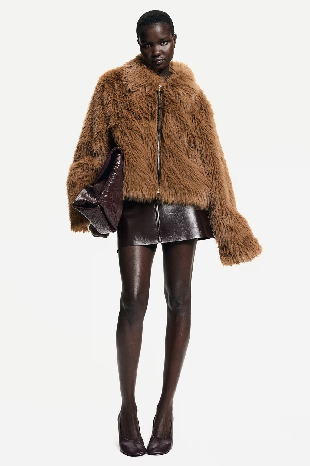 Fall Fashion Trends: 20+ Stylish and Trendy Outfits This Season