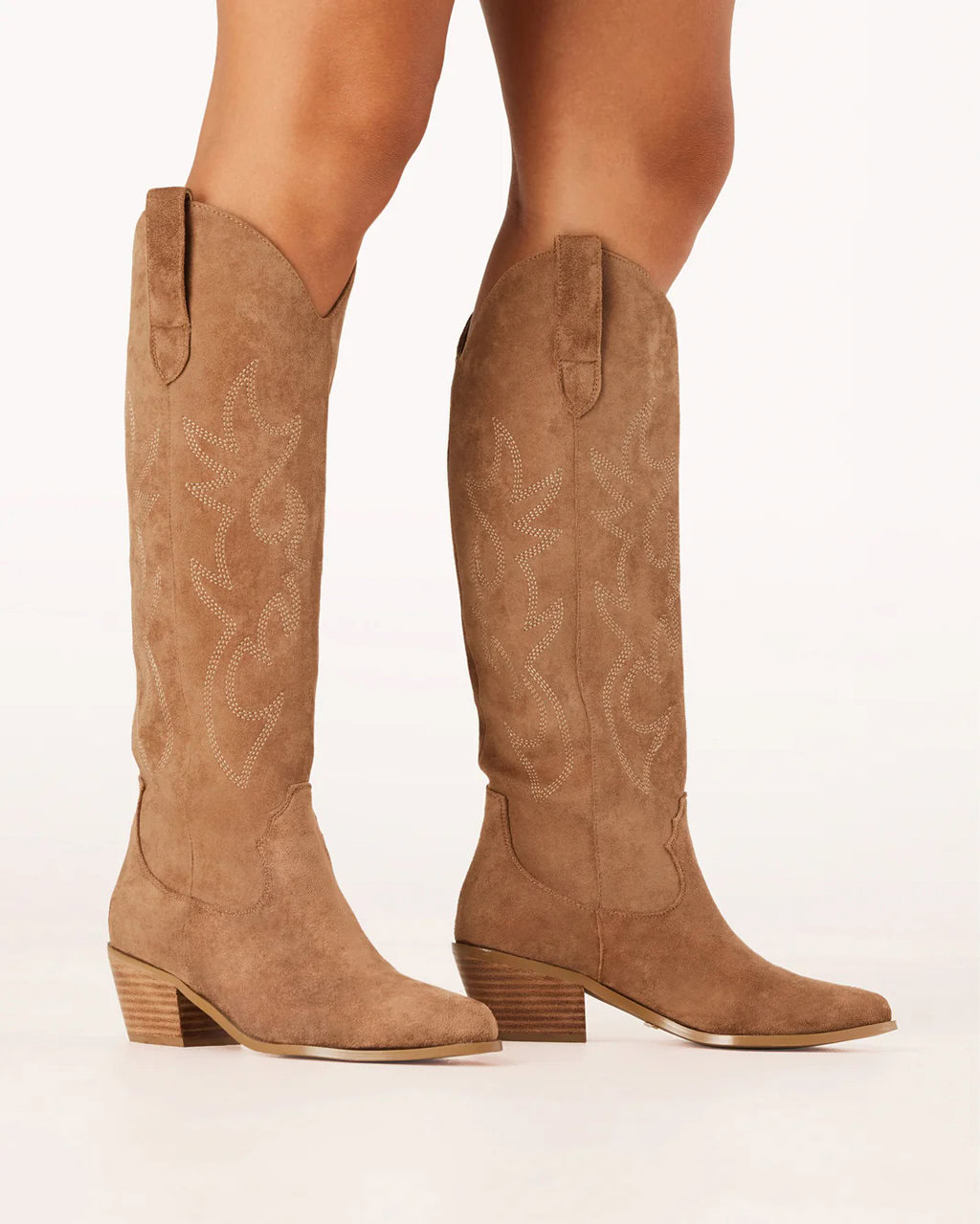 Our Top Picks for the Best Boots for Fall (Under $200!) - College Fashion