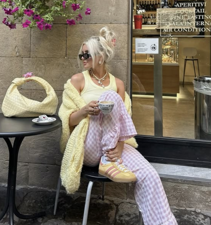 Mastering the Art of Layering [+ Styling Tips & Outfit Examples ...