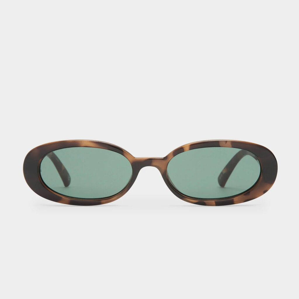 Taurus Style Guide: Luxe Comfort is the Key - College Fashion